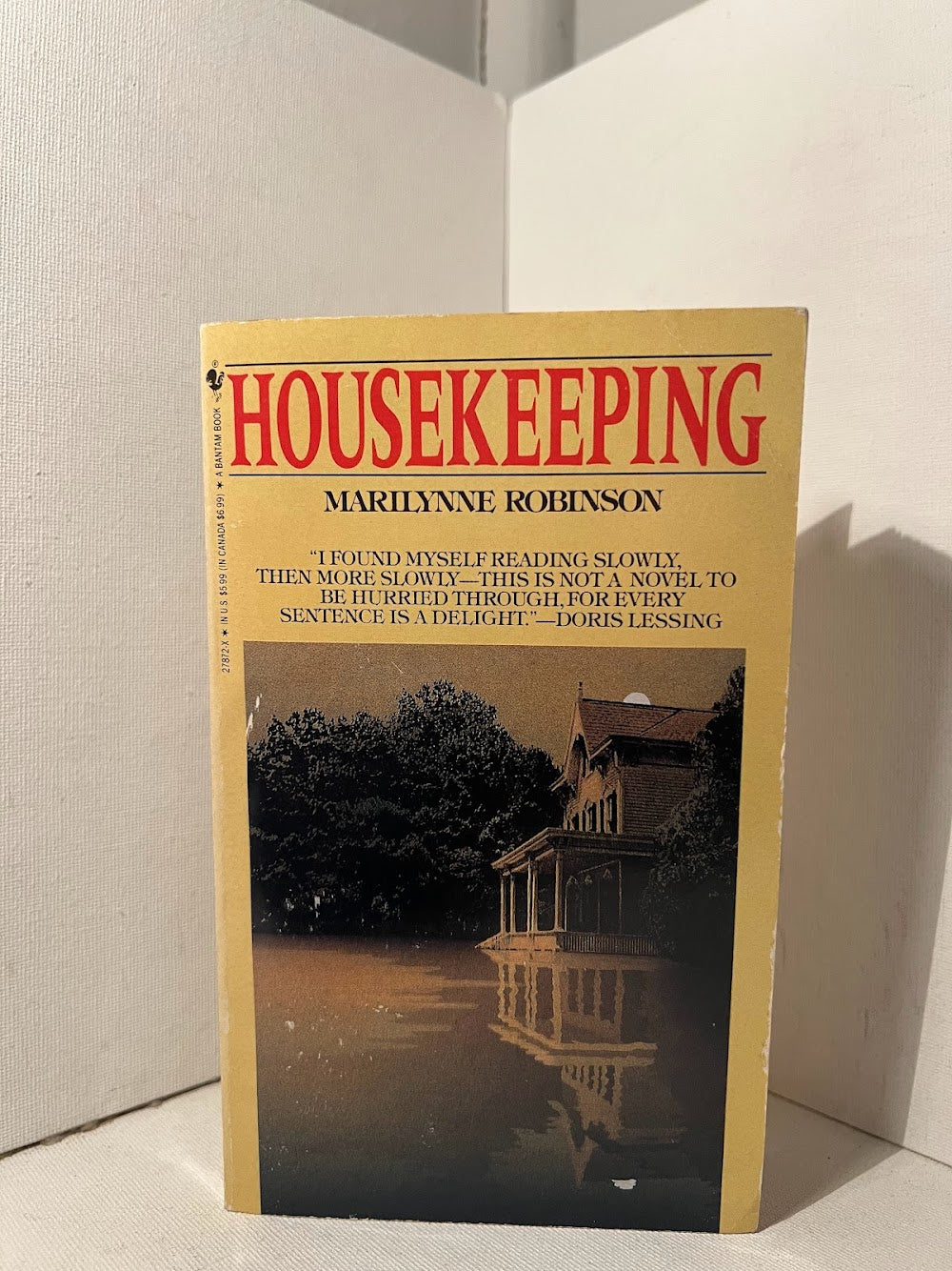 Housekeeping by Marilynne Robinson – Revolving Books