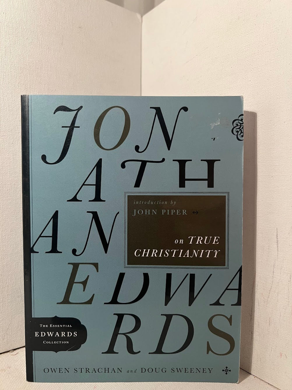 Jonathan Edwards On Christianity – Revolving Books