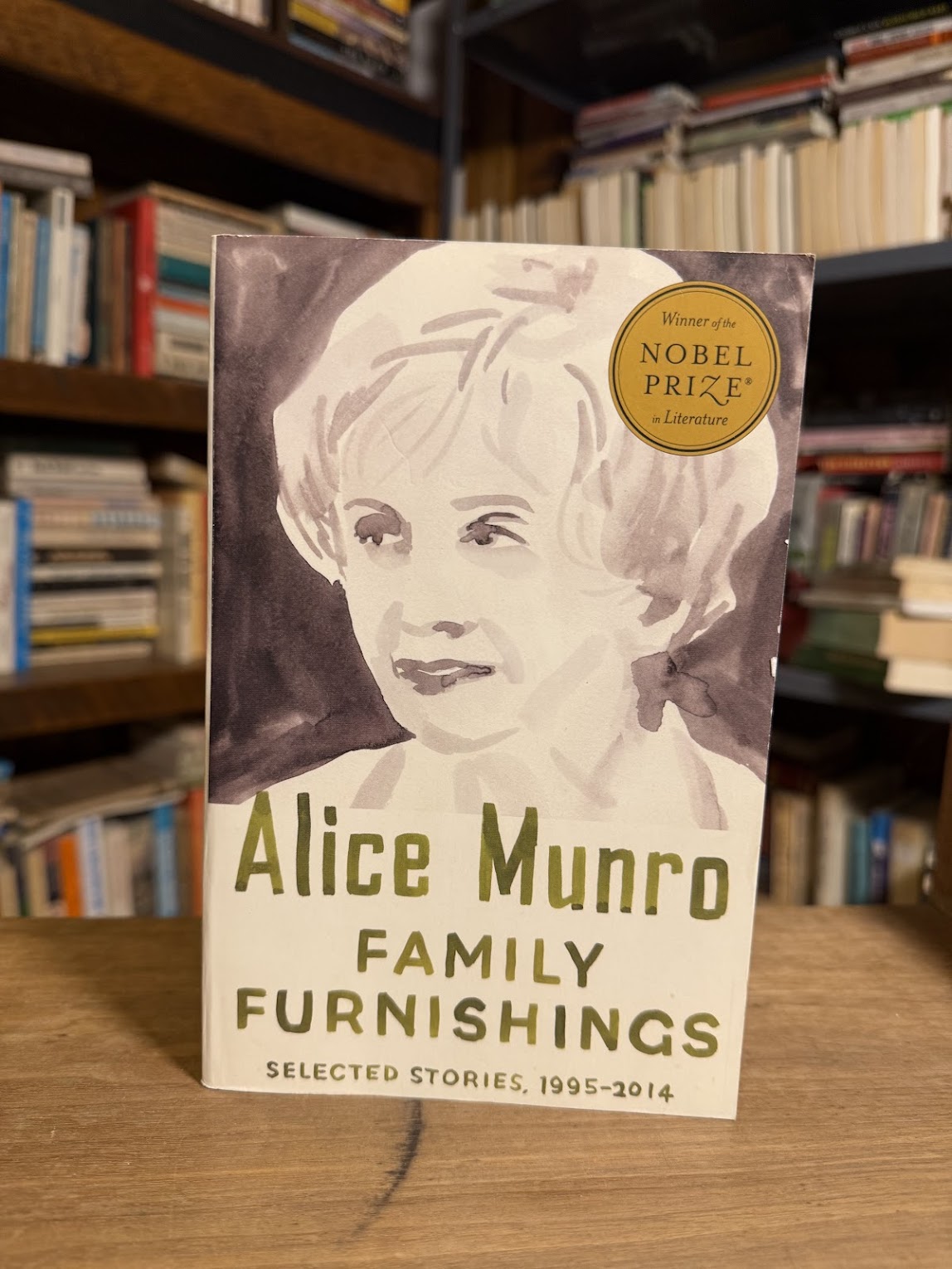 Family Furnishings by Alice Munro – Revolving Books